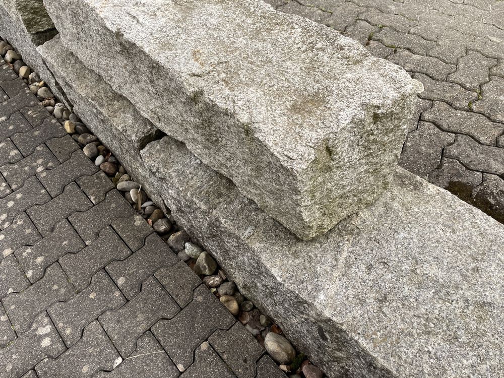 Quadersteine 30 x 30 cm (Gebraucht) in Turbenthal für CHF 35 – nur ...