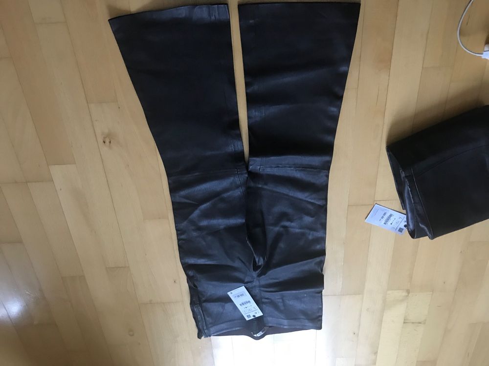 Zara Leder Hose 38/40 neu (Neu und originalverpackt) in Oberurnen für CHF 36 – mit Lieferung auf ...