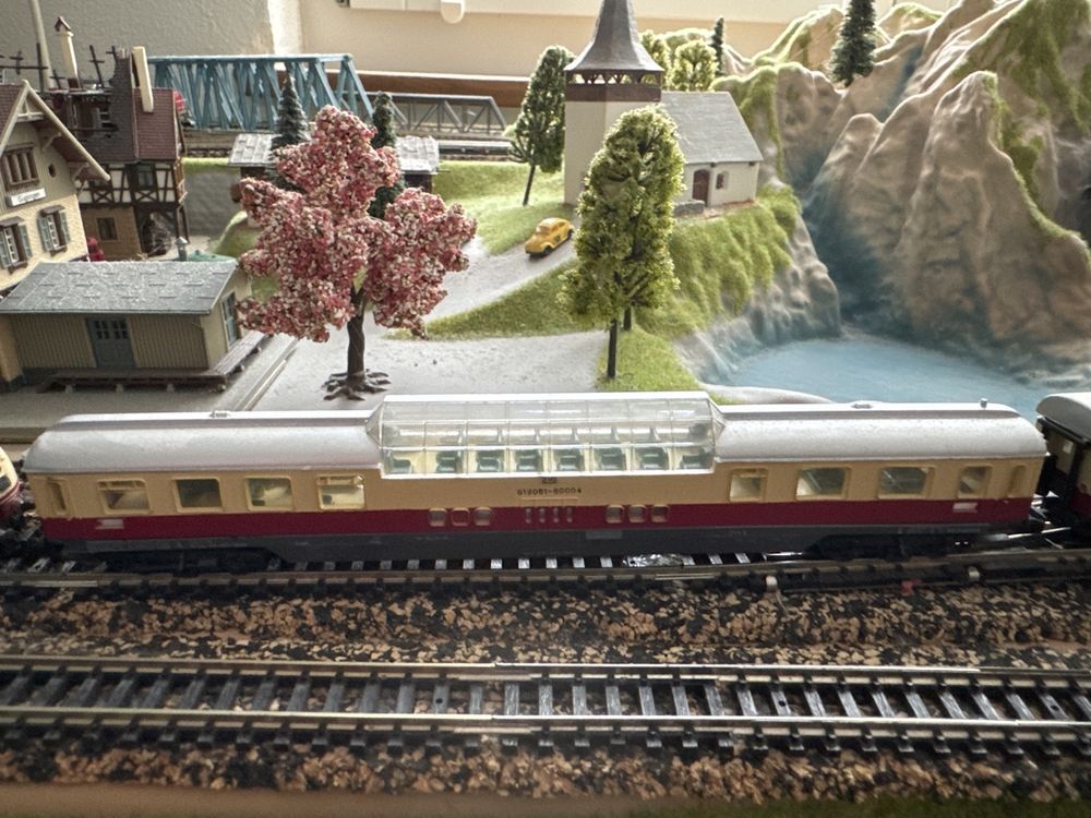 ICE Fleischmann Spur N mit zwei Wagen (Gebraucht) in für CHF 30 – mit ...