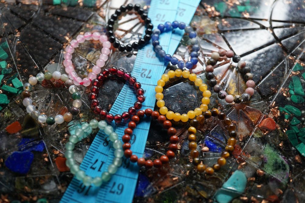 Ringe aus Stein Mit Gummizug 3mm Kugeln Set 10 Stück | Kaufen auf Ricardo