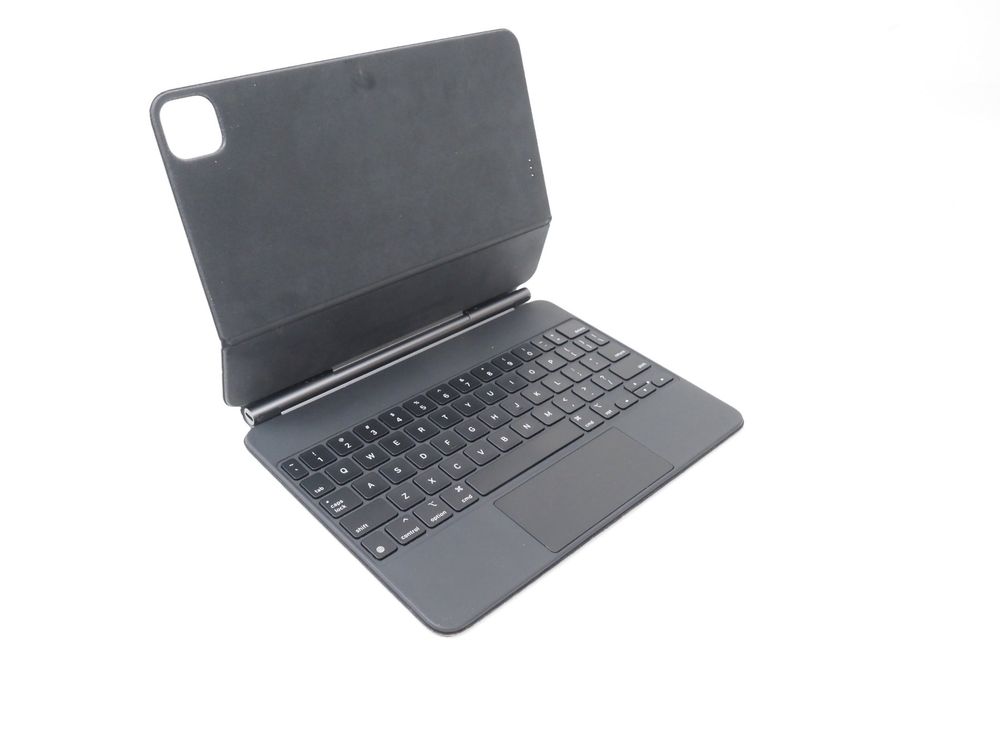 APPLE Magic Keyboard 11 QWERTY C - Type (25072356) (Gebraucht) in ...