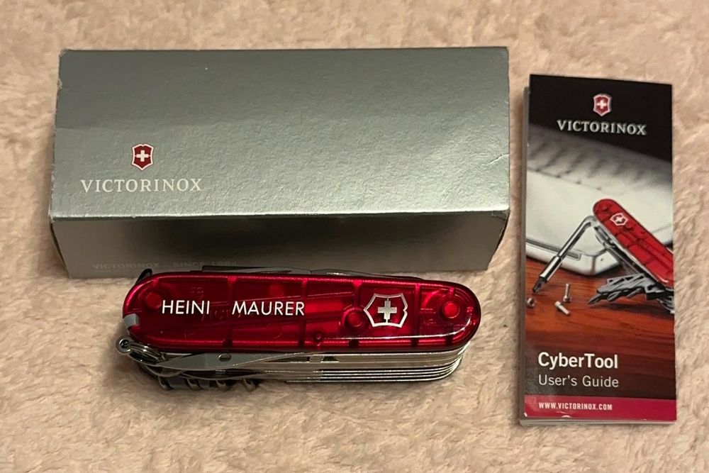 VICTORINOX TASCHENMESSER CYBER TOOL (Neu und originalverpackt) in ...