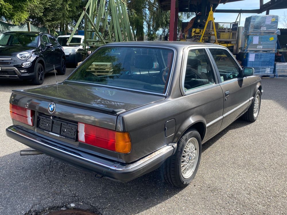 BMW 320i E30 Handgeschaltet (Gebraucht) in Lommiswil für CHF 7501 – nur ...