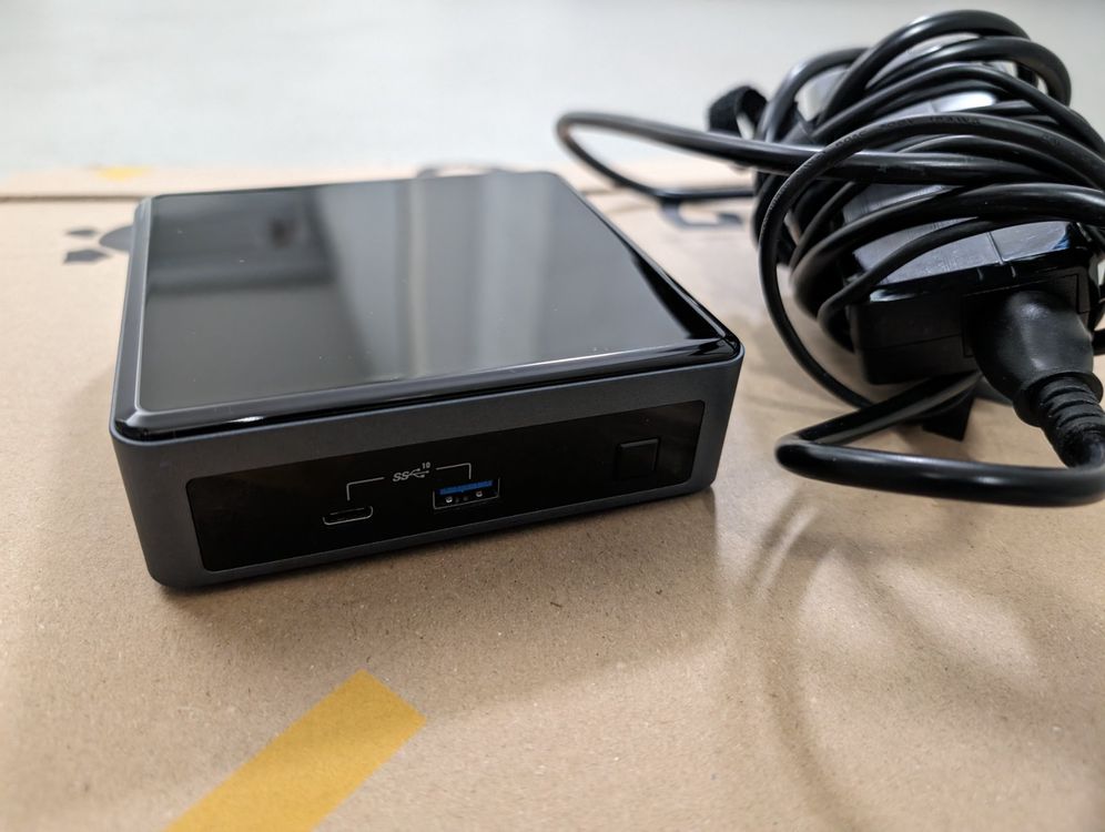 Intel NUC10 Frost Canyon i5 K (NUC10I5FNK) (Gebraucht) in Adlikon b ...