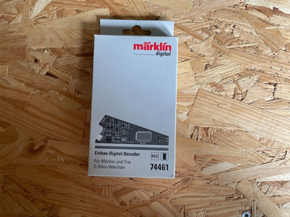 Märklin H0 C-Gleis Einbau Decoder 74461 (Gebraucht) in Oberrieden für ...