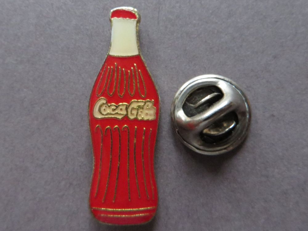 PIN, COCA-COLA, COLA-FLASCHE ROT (Gebraucht) in Neuhausen für CHF 0.7 ...