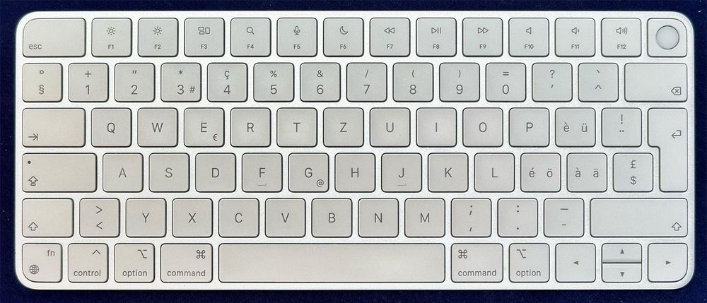 APPLE Magic Keyboard with Touch ID CH layout | Kaufen auf Ricardo
