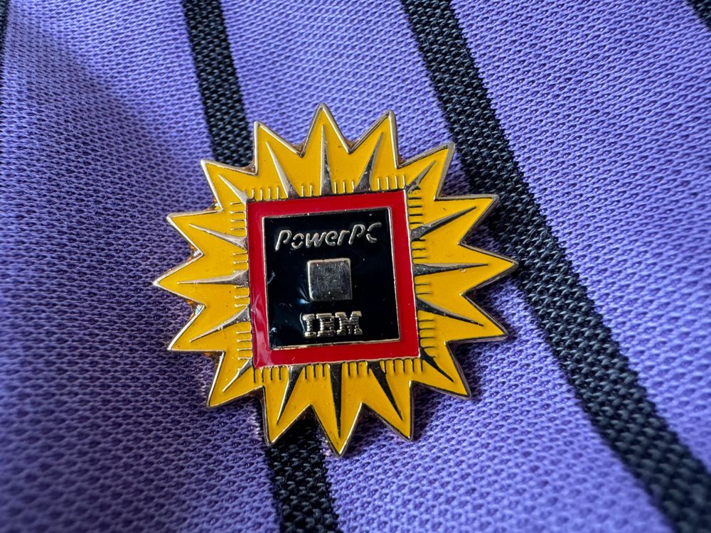Vintage IBM power PC pins pin (Gebraucht) in Neuchâtel für CHF 1 – mit ...