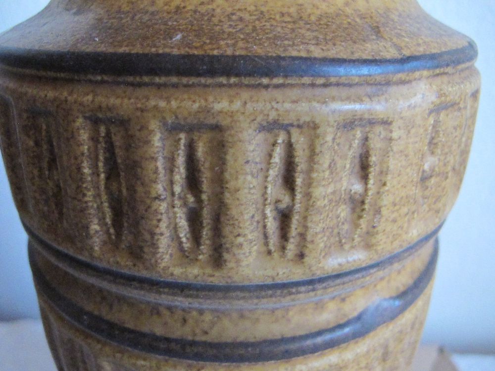 Braune Keramikvase Vase Vintage DDR 70er gross (Gebraucht) in Löhningen für CHF 20 – mit ...