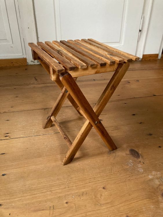 Schone Blumenhocker Holz Danisches Bettenlager Ebenbild
