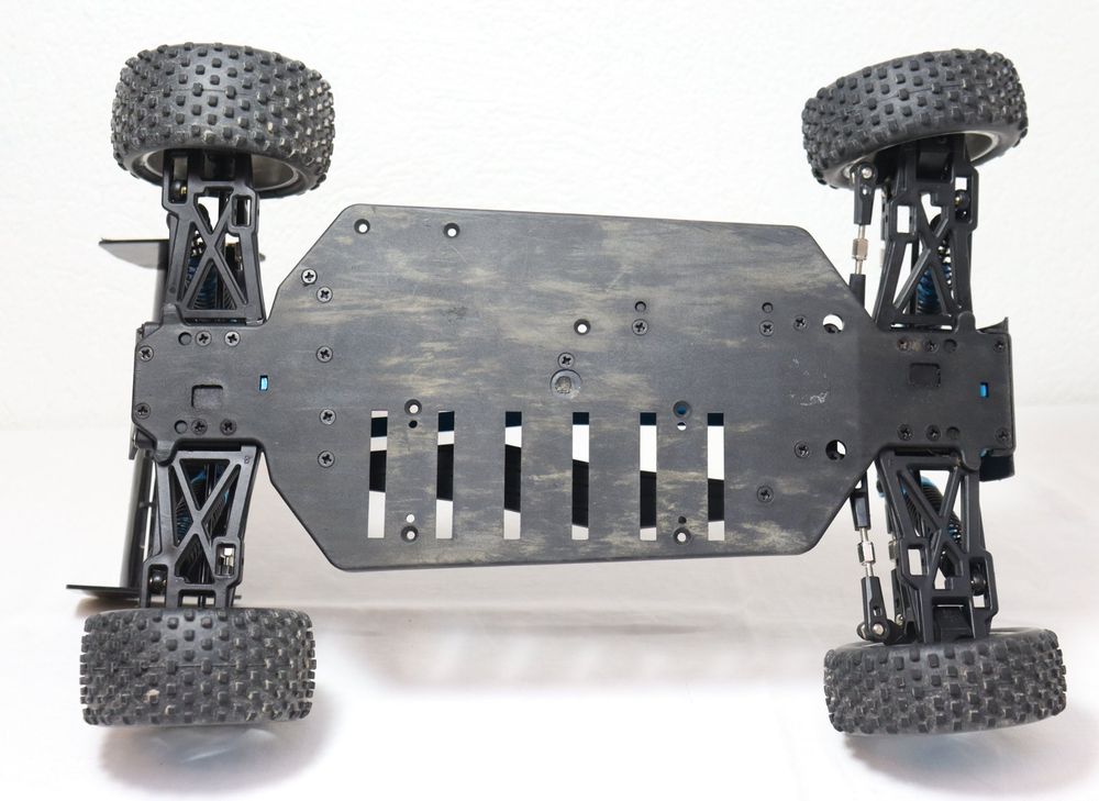 HSP XSTR Pro Buggy 4WD 1:10 - Roller ohne Elektronik | Kaufen auf Ricardo