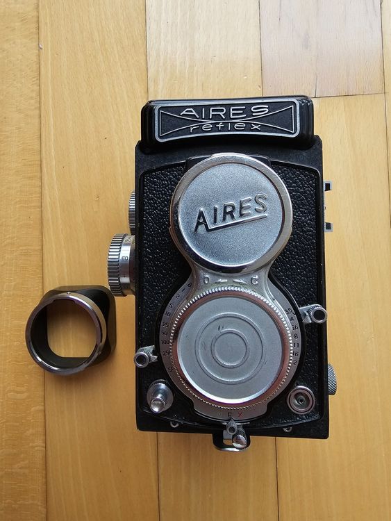 Aires Reflex Camera (Vintage) (Gebraucht) in KRIENS für CHF 60 – mit ...
