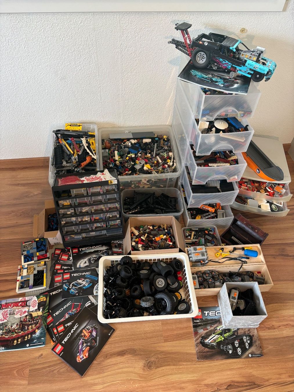 Lego und Lego Technic Sammlung sortiert und geordnet Ninjago (Gebraucht ...