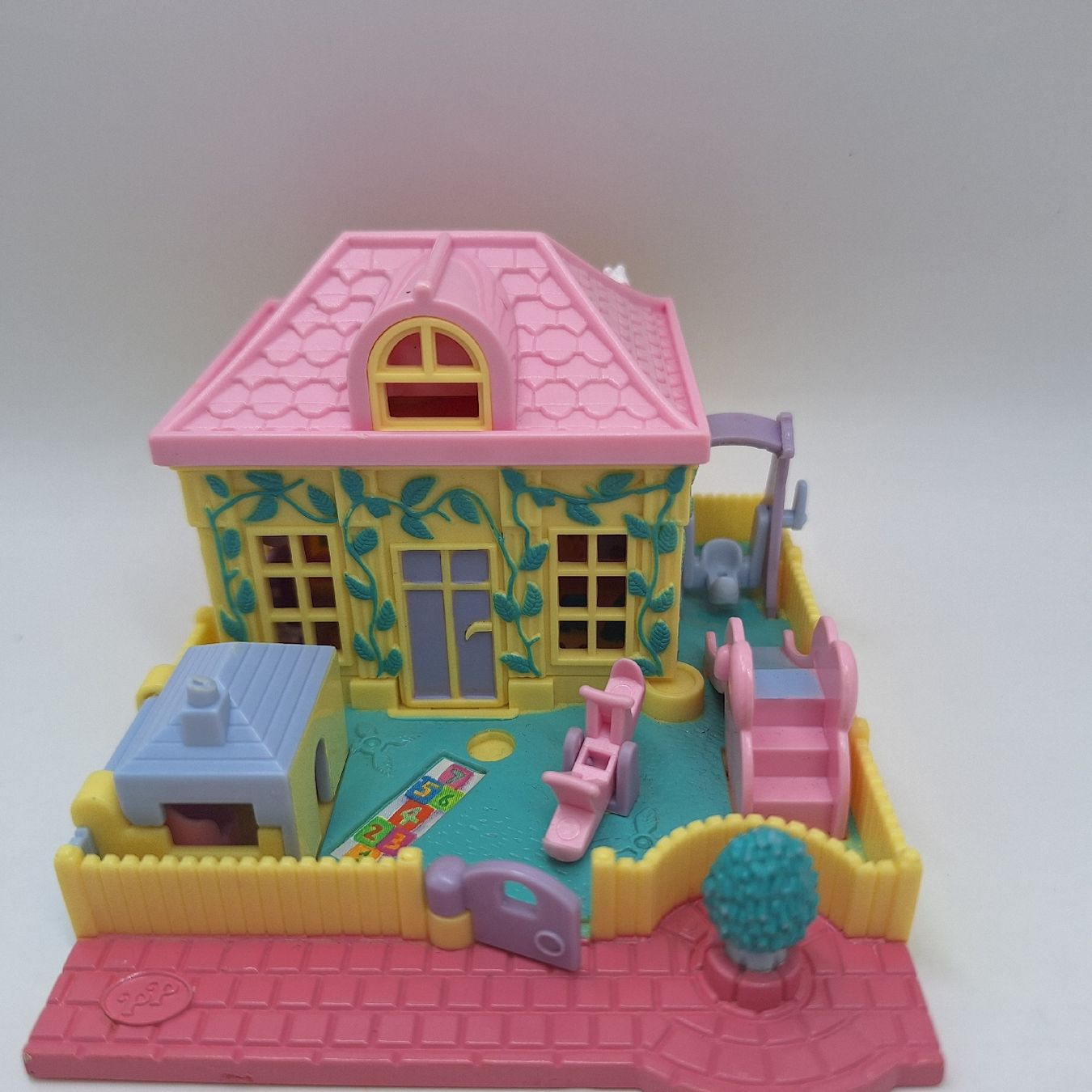 Polly Pocket Nursery School 1994 100% complet Bluebird (D'occasion) à ...