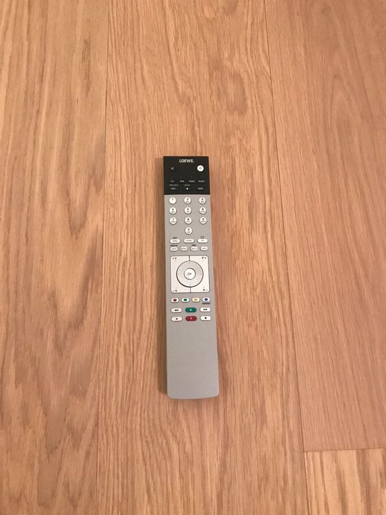 Loewe Assist 2 Fernbedienung 089950A23-3 4366 (Neu und originalverpackt ...