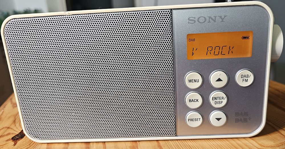 Sony DAB/FM Radio, Digital Tuner XDR-S400 DBP | Kaufen auf Ricardo