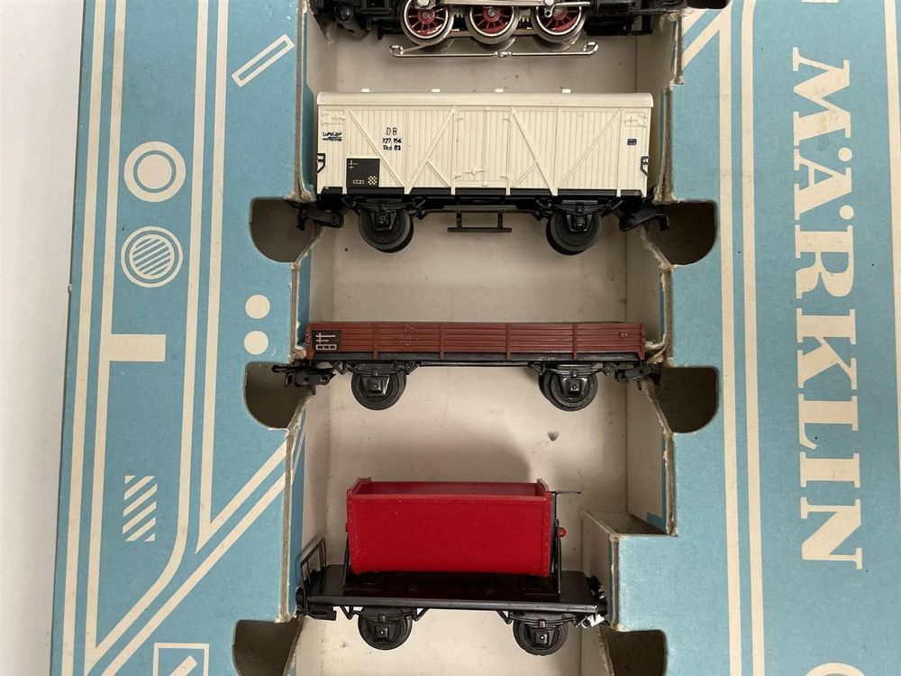 7º Märklin 3200 Zugpackung 70er mit BR89 (Gebraucht) in Uetendorf für ...