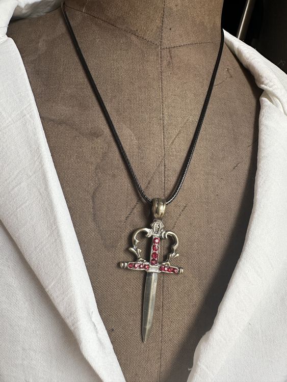 Ausgefallene Ketten Mit Anhanger