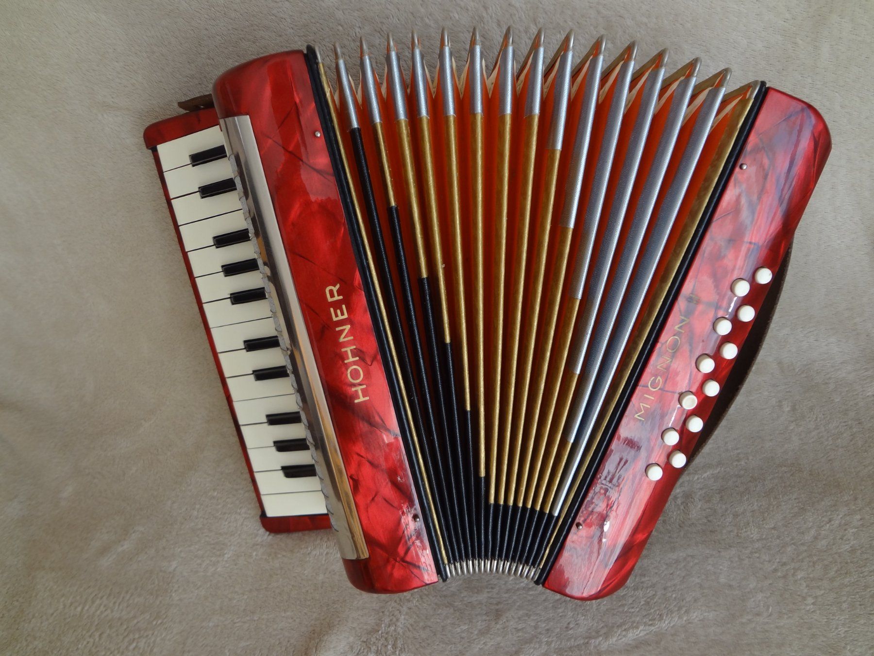 Petit accordéon Hohner Mignon II - Remis à neuf, avec housse (Gebraucht ...