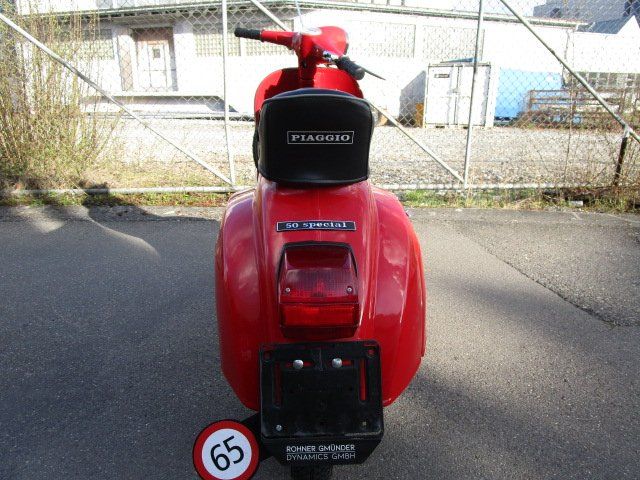Vespa Oldtimer 50ccm Veteranenfahrzeug, Günstig ab Platz | Kaufen auf Ricardo