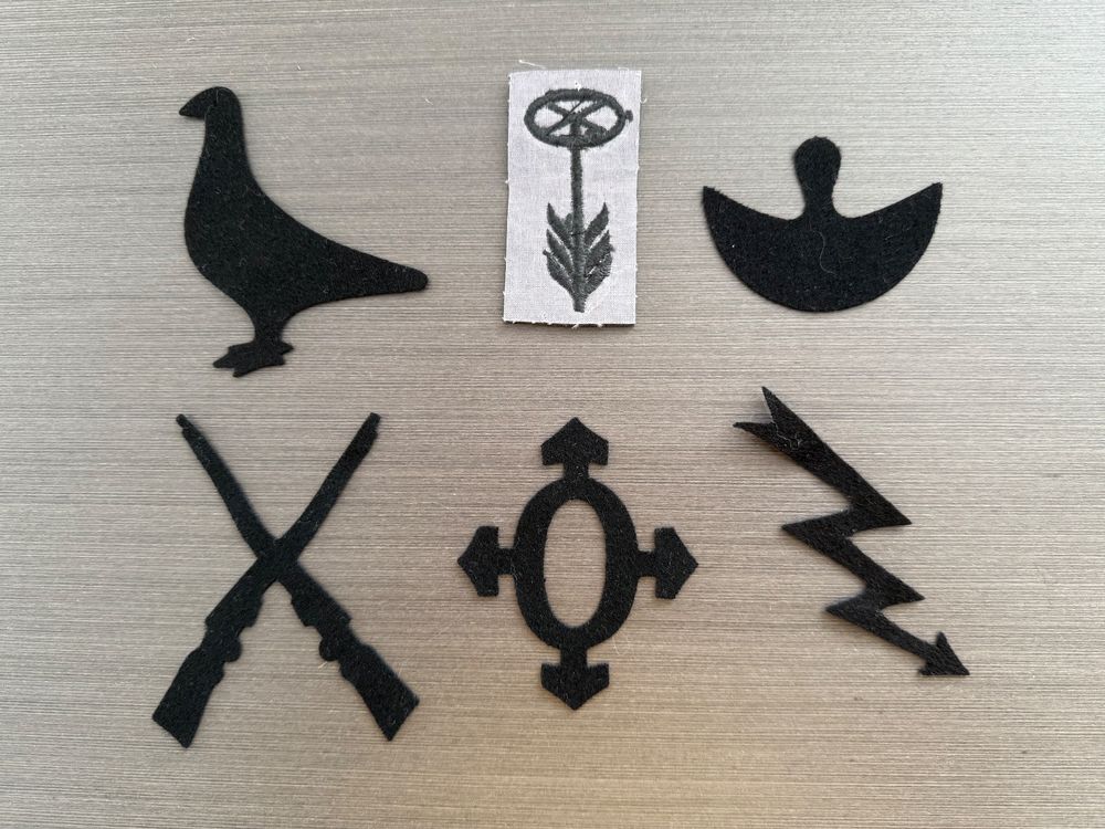 6 Abzeichen Ord. 40 - Schweizer Armee (Gebraucht) in Brütten für CHF 15 ...