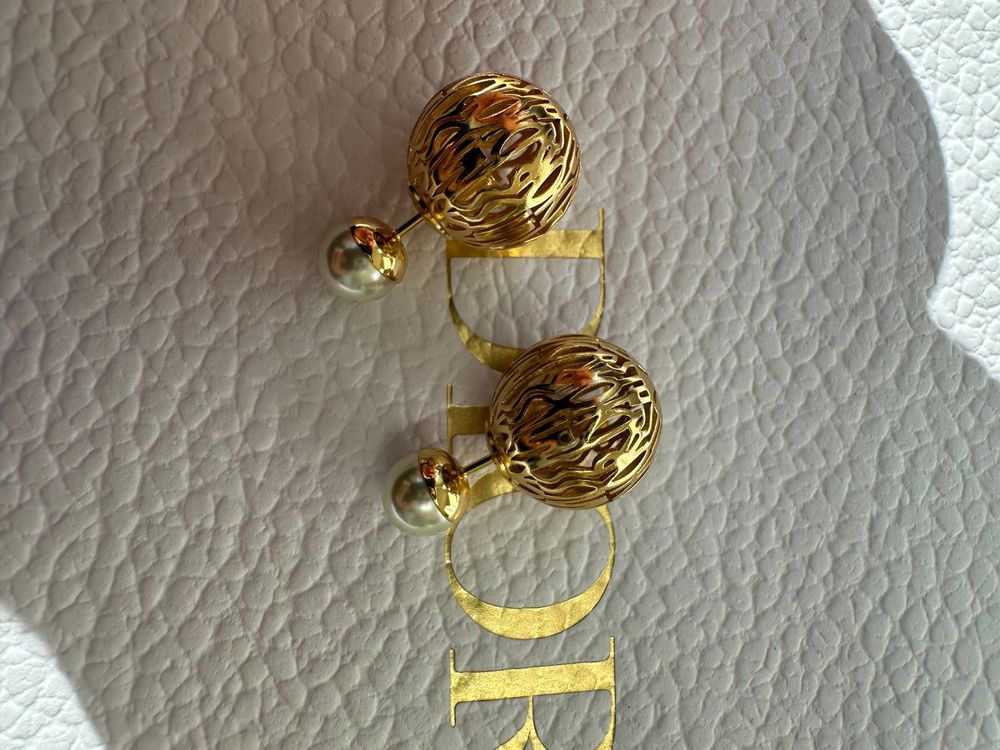 Dior Tribales (D'occasion) à Steinmaur pour CHF 145 – avec livraison ...