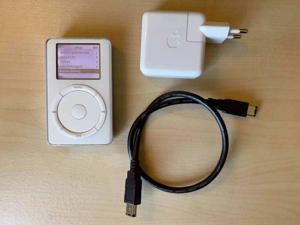 Apple iPod classic, 2nd gen, 2002, 20GB, Rarität+ Ladegerät (Gebraucht ...