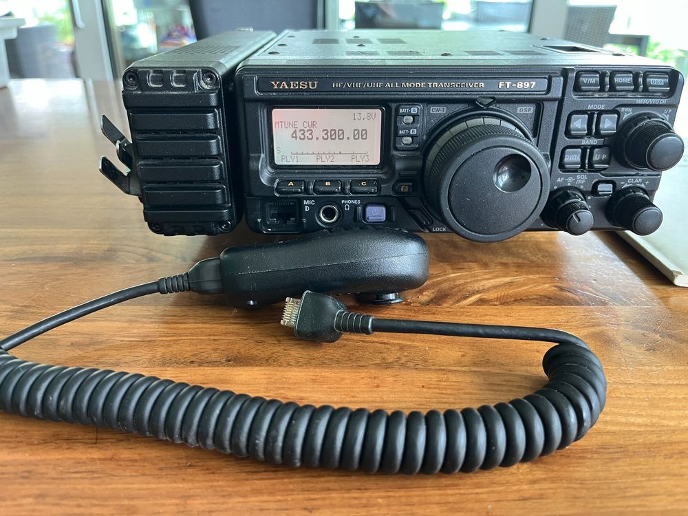 Yaesu FT-897 All Mode Transceiver (Gebraucht) in für CHF 590 – mit ...