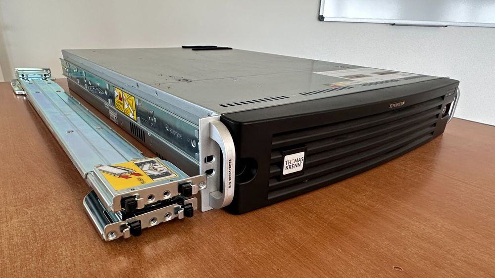 Rack-Server Intel Xeon, 2x2TB, 16GB | Kaufen auf Ricardo