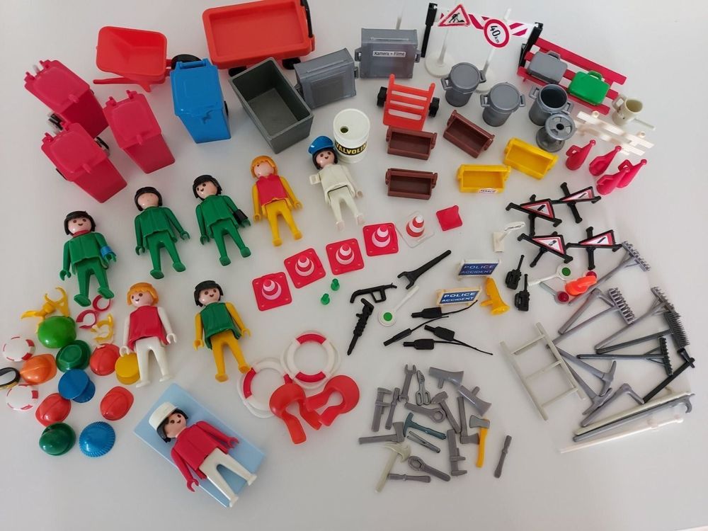 PLAYMOBIL-Sammelsurium für Jungs (Gebraucht) in Langnau am Albis für CHF 8 – mit Lieferung auf ...