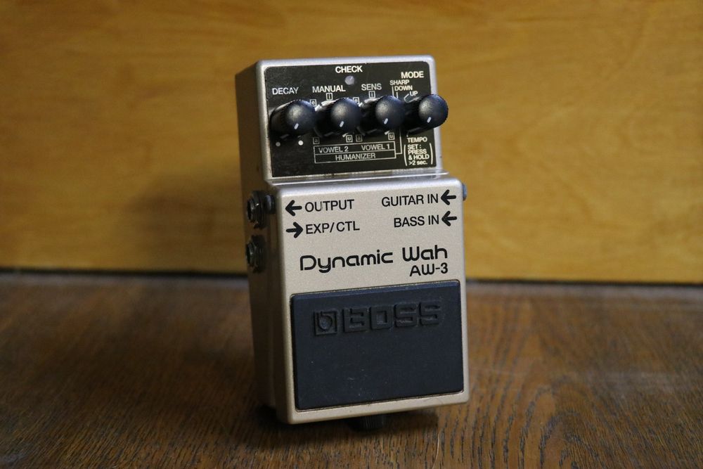 Boss Dynamic Wah AW-3 / Gitarren Effektgerät / Pedal (Gebraucht) in ...