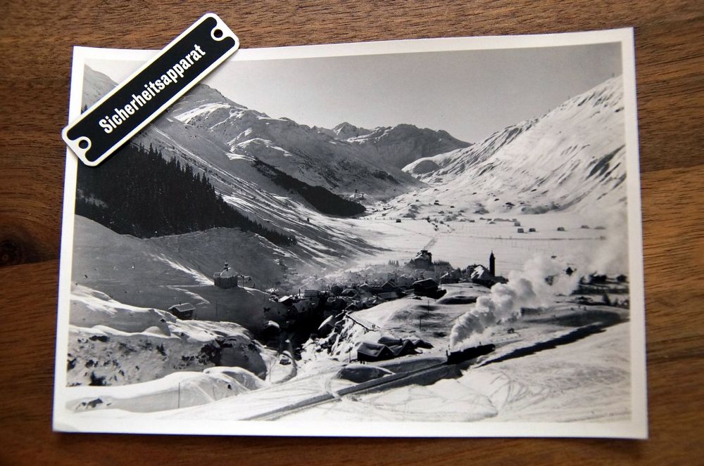 Furka-Oberalp-Bahn - Andermatt im Winter mit Sportzug (Gebraucht) in ...