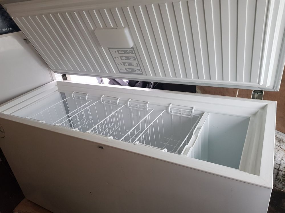 Tiefgefrieretruhe NOVOMATIC öko 310-r134A (Neu (gemäss Beschreibung)) in Studen für CHF 215 ...