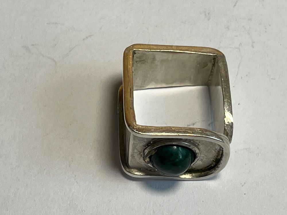 SILBERRING 925, mit grünem Stein (Gebraucht) in St. Peterzell für CHF 26 – mit Lieferung auf ...