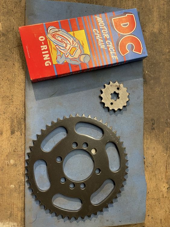 Ketten-Kit Yamaha DT 125 LC (Neu (gemäss Beschreibung)) in St. Erhard ...