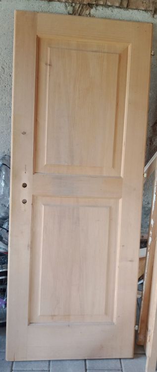 Tür mit Türrahmen, Holz, Innen (Gebraucht) in Grüningen für CHF 18 ...