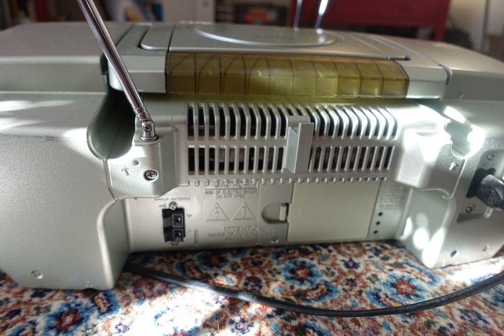 Sony ZS-M30 Minidisc Player/Recorder, CD Player, AM/FM Radio (Gebraucht) in Rietheim für CHF 105 ...