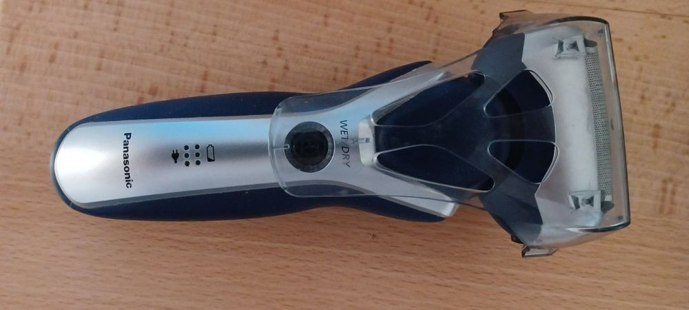 Rasierapparat Panasonic ES-RT37 | Kaufen auf Ricardo