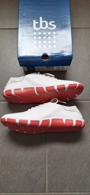 TBS, sneaker blanches, les marinières (Neu und originalverpackt) in Lussery-Villars für CHF 71 ...