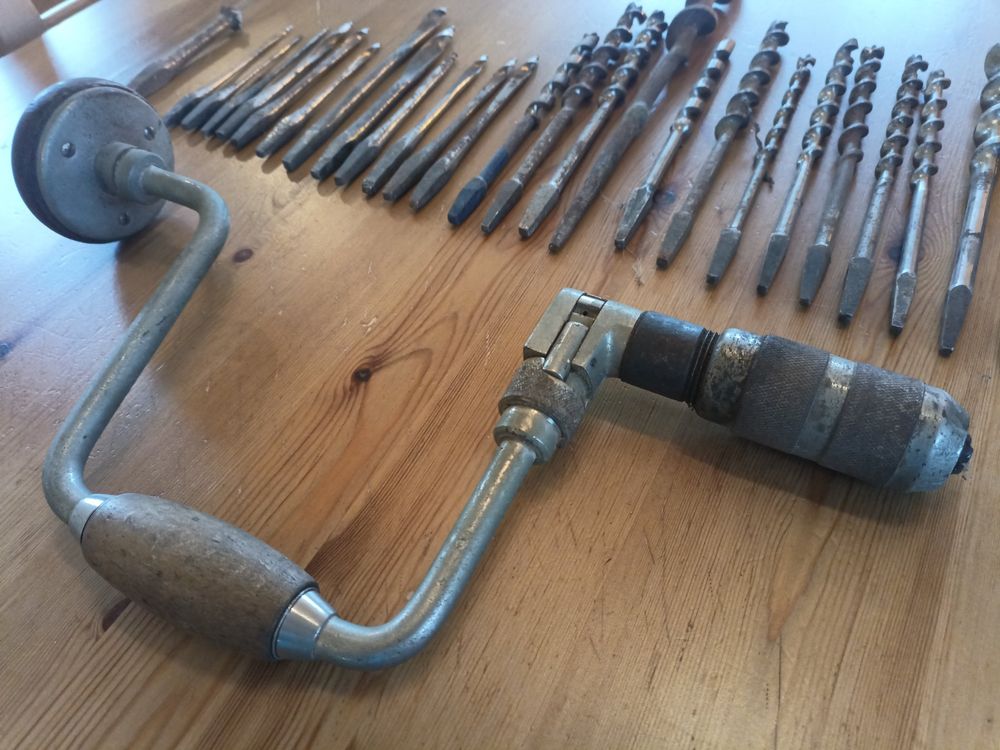 Handbohrer - Antik mit 28 Bohreinsätze (Gebraucht) in Uetikon am See ...