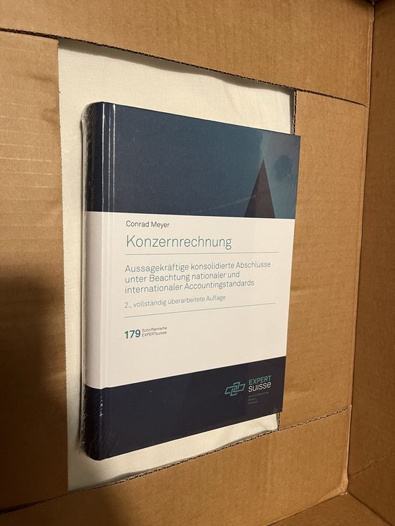 Konzernrechnung - Conrad Meyer - 2. Auflage (Neu und originalverpackt) in Luzern für CHF 3 – mit ...
