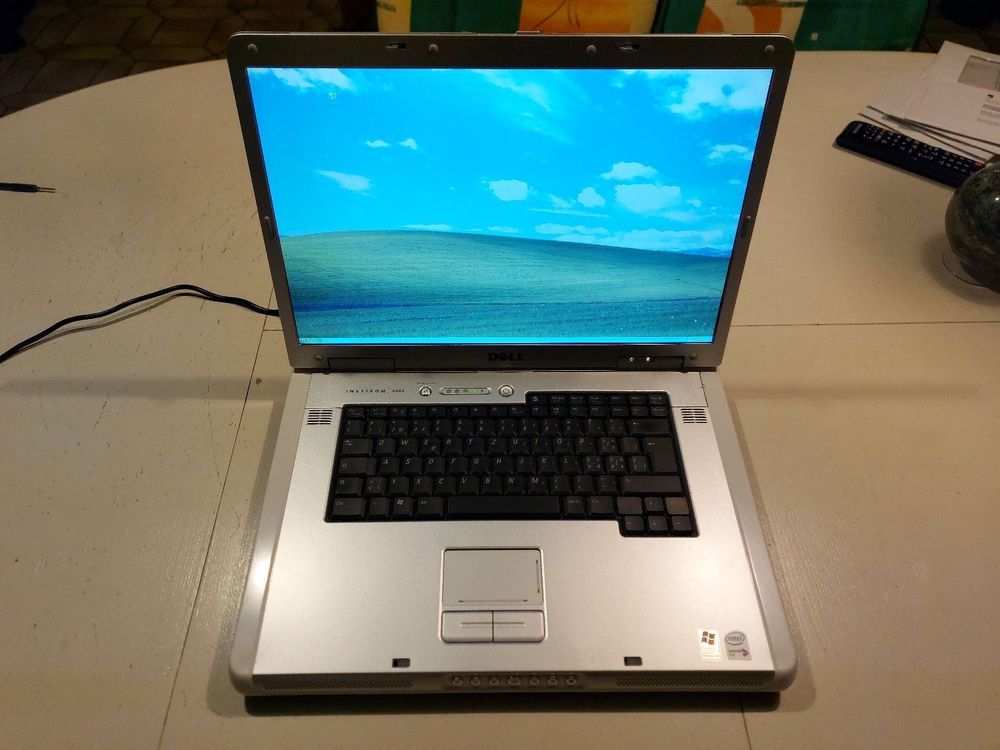 Dell Inspiron 9400 17" 1920 x 1200 | Kaufen auf Ricardo