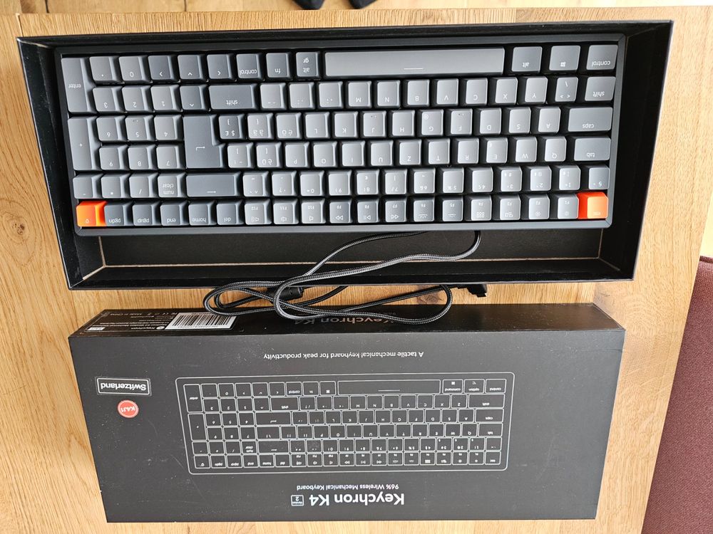 Keychron K4 CH Layout (Gebraucht) in Gutenswil für CHF 70 – mit ...