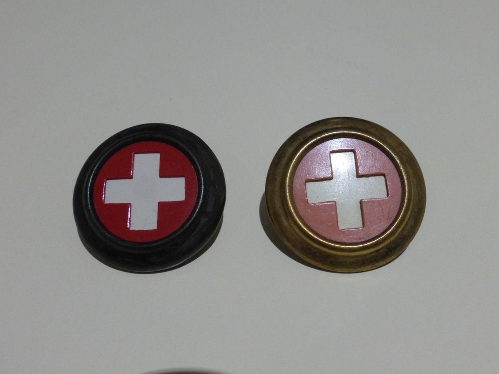 Schweizer Emblem für Schirmmützen (Gebraucht) in Rüthi (Rheintal) für ...