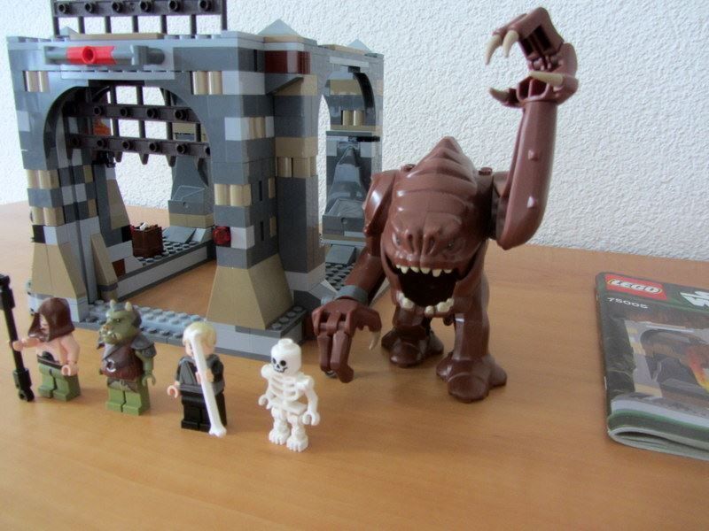 LEGO Star Wars 75005 " Rancor Pit " (Gebraucht) in Kreuzlingen für CHF ...