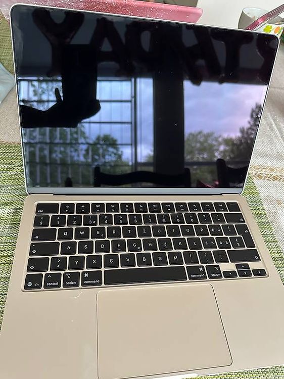 MacBook Air 13 M4 (2025) 16 GB RAM, 256 GB SSD Starlight (Gebraucht) in ...