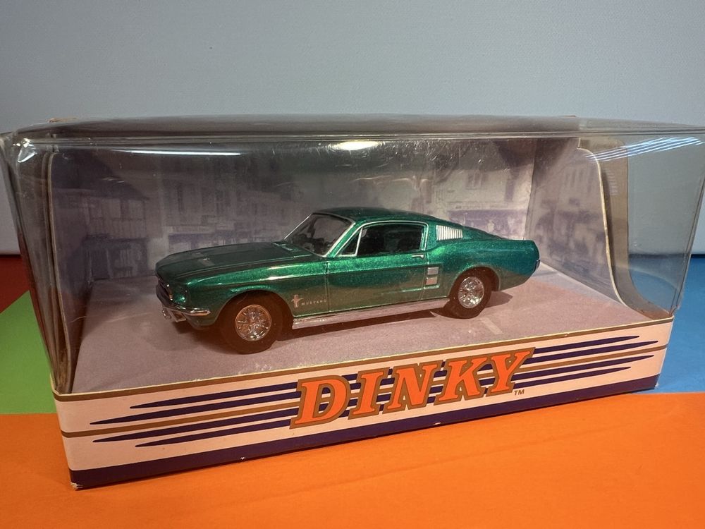 Dinky Ford Mustang Fast Back 1967 (Neu und originalverpackt) in ...