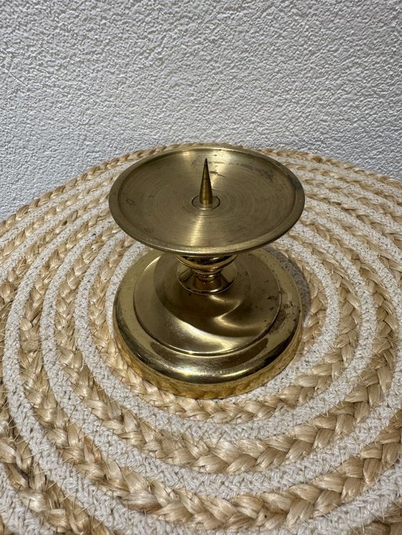 Massiver Kerzenhalter aus Messing (Gebraucht) in Balsthal für CHF 28 – mit Lieferung auf Ricardo ...