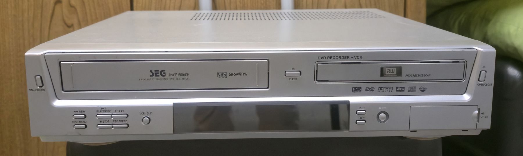 SEG DVD Recorder/VHS Videorecorder - Nostalgie pur! Defekt (Gebraucht ...
