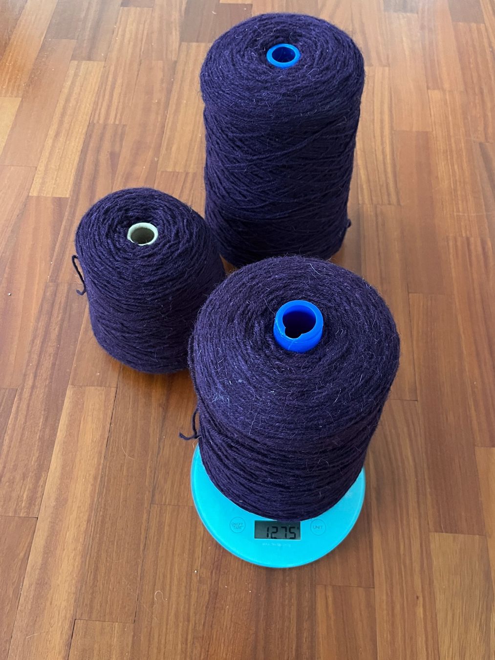 Lot 24,5 kg laine Axminster UK pour tufting de tapis — 10 co (Neu ...